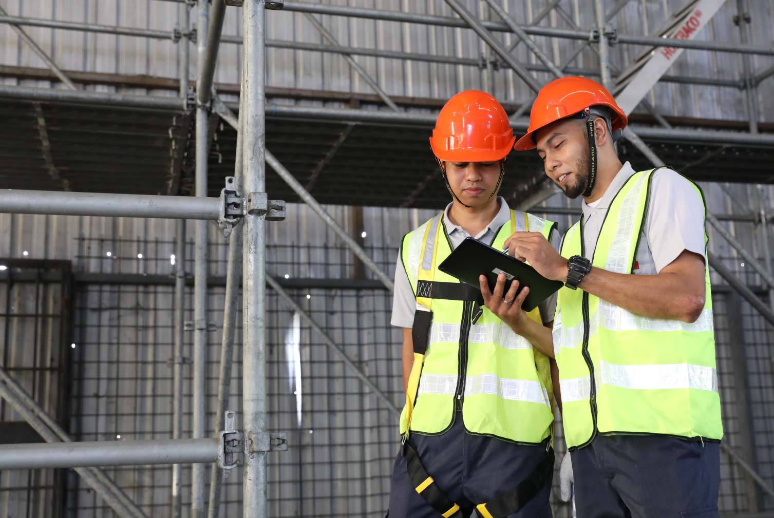 Huatraco Scaffold Sdn Bhd - Steel Frame Scaffolding and Formwork